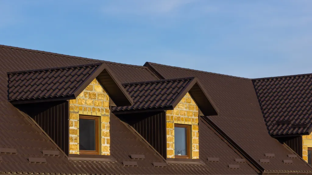 Roof Style Comparison: Pros & Cons for Union Homes